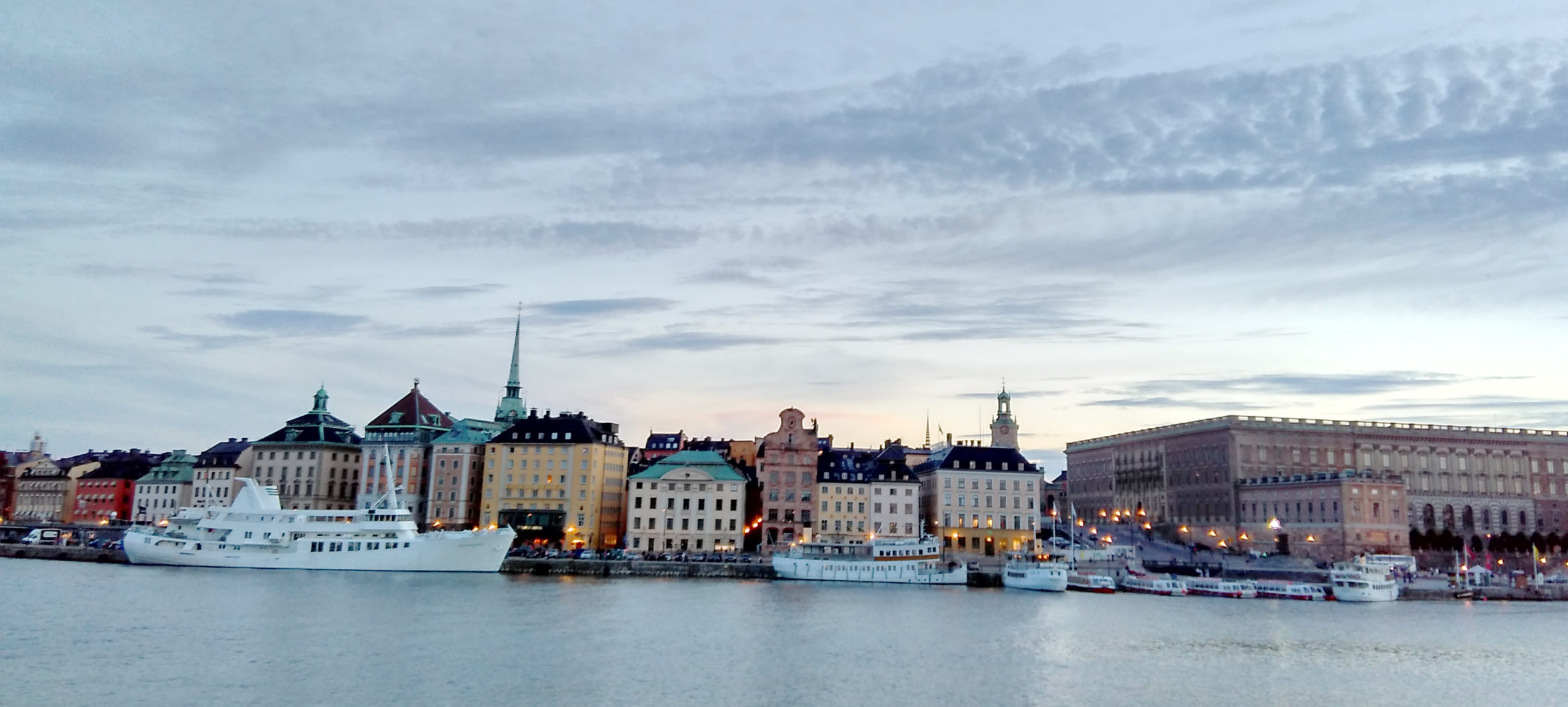 Walking in Stockholm: Skeppsholmen and Kastellholmen - Study in Sweden